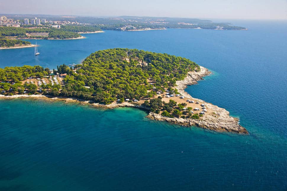 Kamp Stoja – akcije za mobilne hiške v kampu Stoja pri Puli